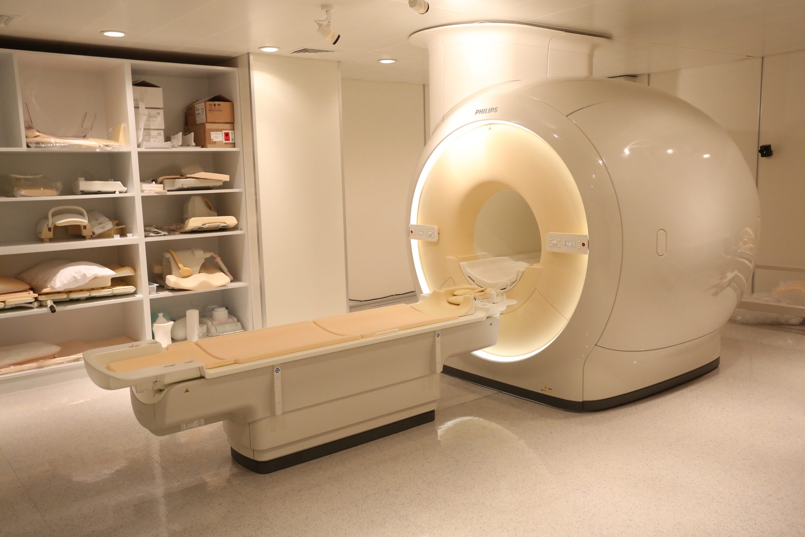 Digital MRI 3.0 T [Tesla] - Bangkok Hospital Pattaya
